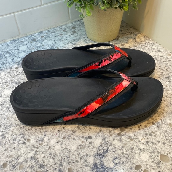 Vionic | Shoes | Vionic High Tide Flip Flop Sandals Womens Size 9 Great ...